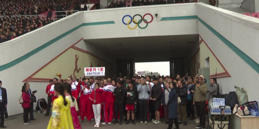 North Korea holds first Pyongyang International Marathon in six years ...