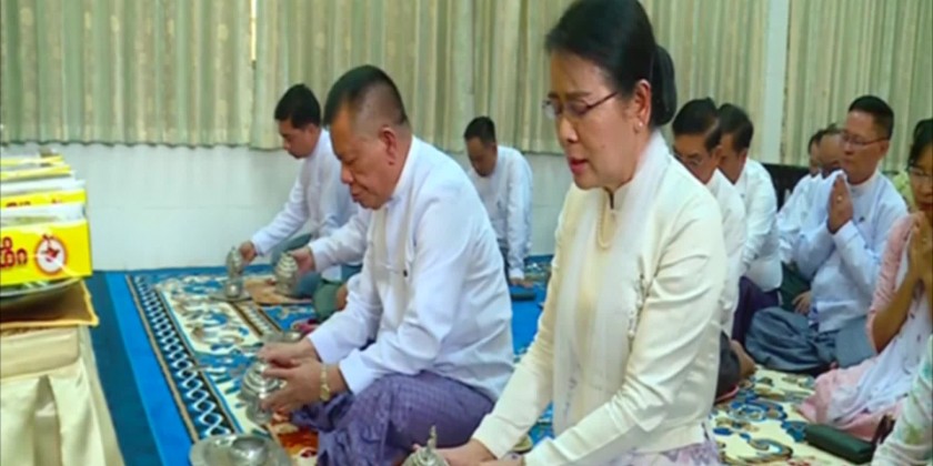 New Year Activity : Alms, robes and cash donation at Sangha Hospital ...