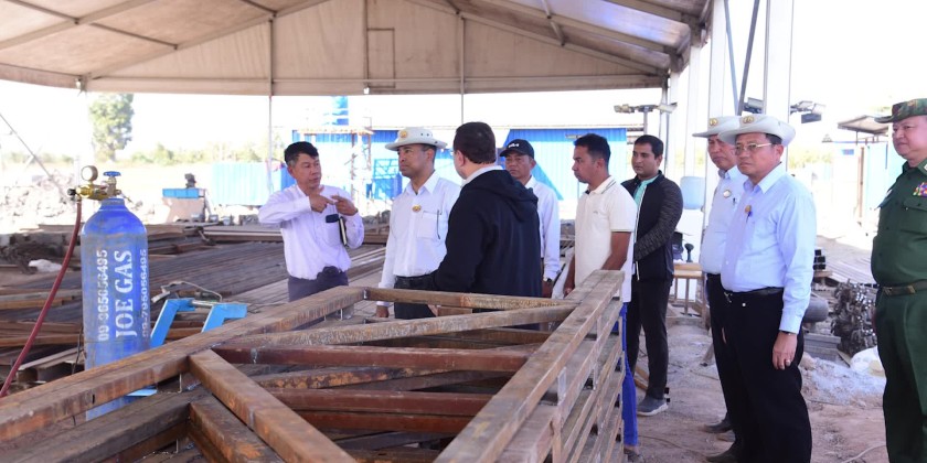Inspection of Cattle Breeding Zone: Shan State CM inspected cattle ...