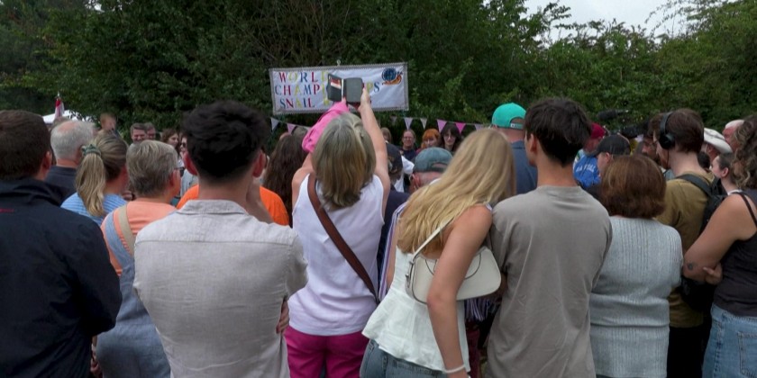 Ready. Steady. Slow: UK village hosts World Snail Racing Championships ...