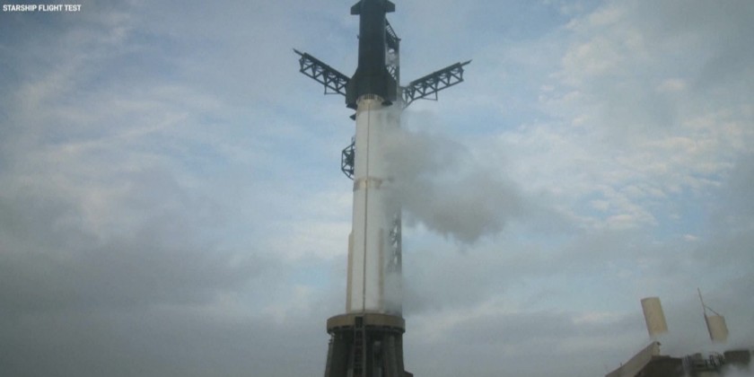 SpaceX Starship spacecraft lost on atmospheric reentry | Myanmar ...