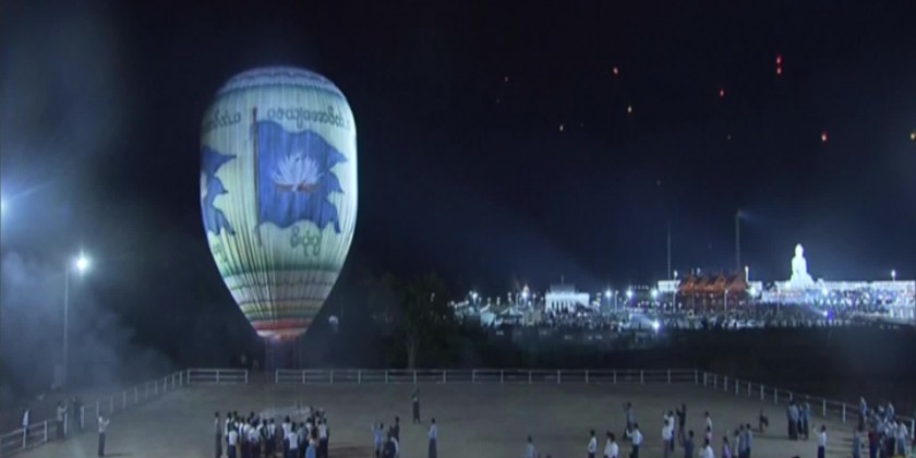 Tazaungdaing Lighting Festival: Final day event at Maravijaya Buddha ...