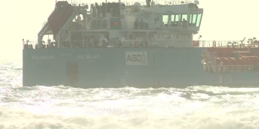 Storm Hits Istanbul, Tankers Send Distress Calls | Myanmar International TV