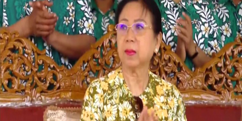 Thingyan in PyinOoLwin: Visiting around the water pandals in PyinOoLwin ...