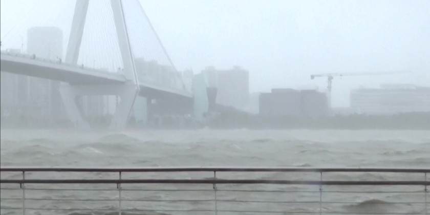 Typhoon Matmo lashes southern China with strong winds and heavy rain ...