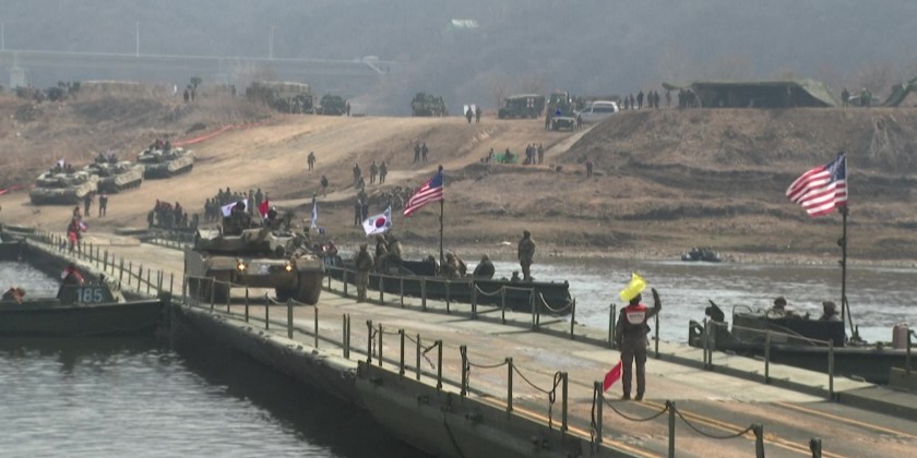 US and S.Korean armies conduct joint wet gap crossing exercise ...