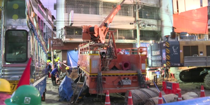 Subway construction worker dies in pit fall | Myanmar International TV