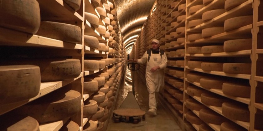 France sets world record for the largest cheese fondue | Myanmar ...