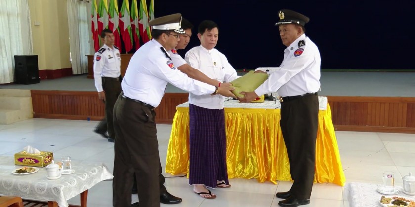 Immigration and Population: e-ID process, meeting with temporary ...