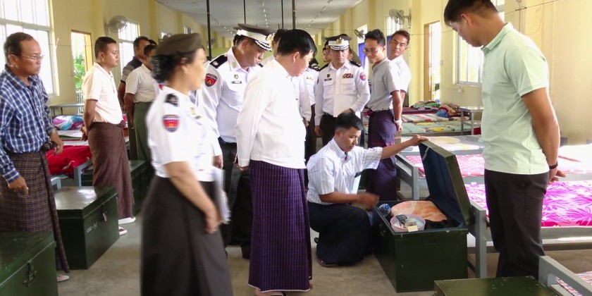 Immigration and Population: e-ID process, meeting with temporary ...