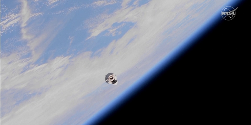SpaceX capsule delivers supplies to space station | Myanmar ...