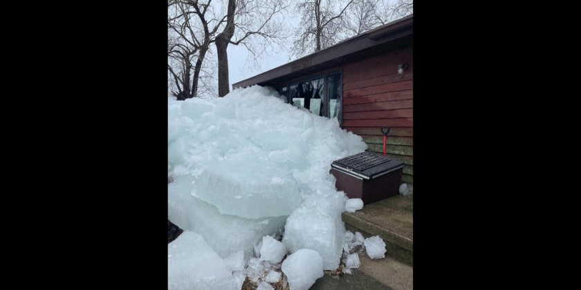 Dramatic scenes of 'ice shoves' in Wisconsin | Myanmar International TV