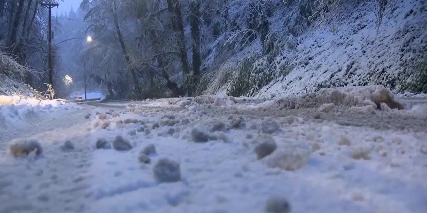 First April snowfall recorded in Portland, Oregon | Myanmar ...