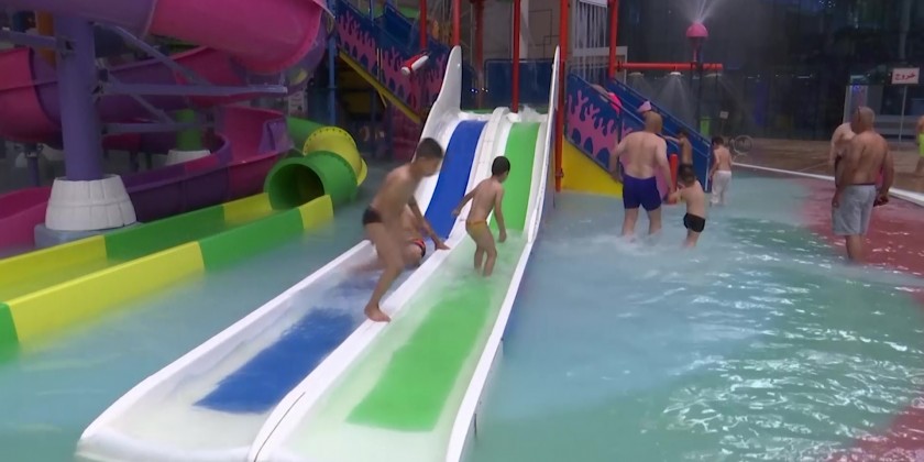 Iraqis try to keep cool in scorching heat wave | Myanmar International TV