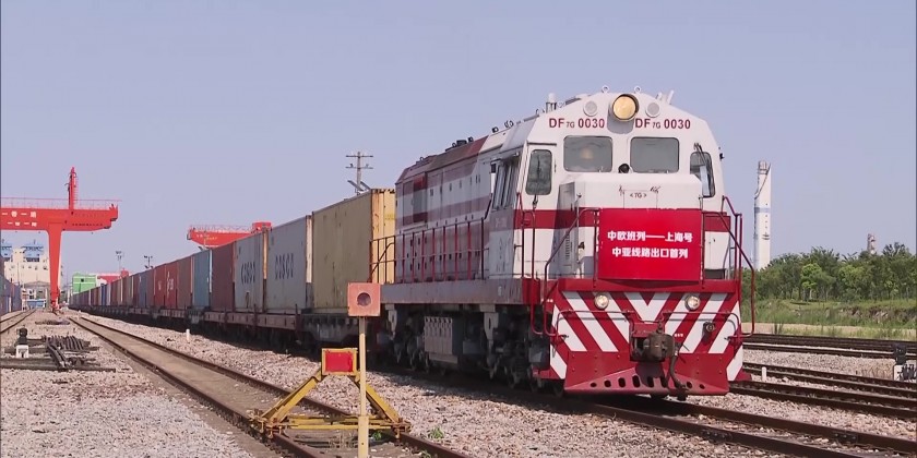 China-Europe Railway Express Launches the First Export Train to Central ...