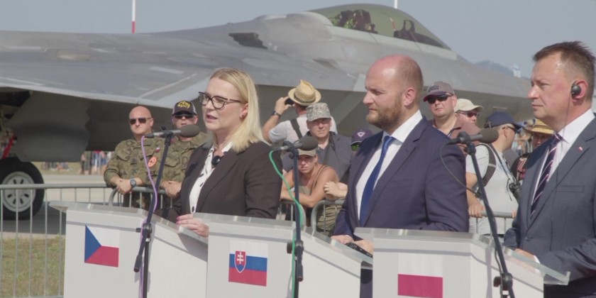 Poland and Czechia promise to protect Slovakia | Myanmar International TV