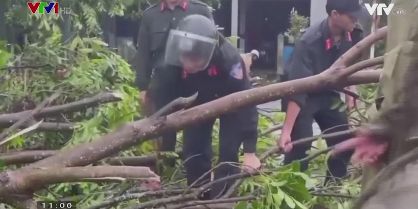 Storm Noru rips off roofs, trees in Vietnam | Myanmar International TV