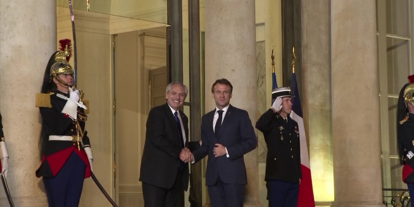 Macron meets various world leaders in Paris | Myanmar International TV