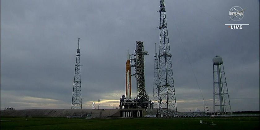 Fueling begins for moon rocket flight | Myanmar International TV